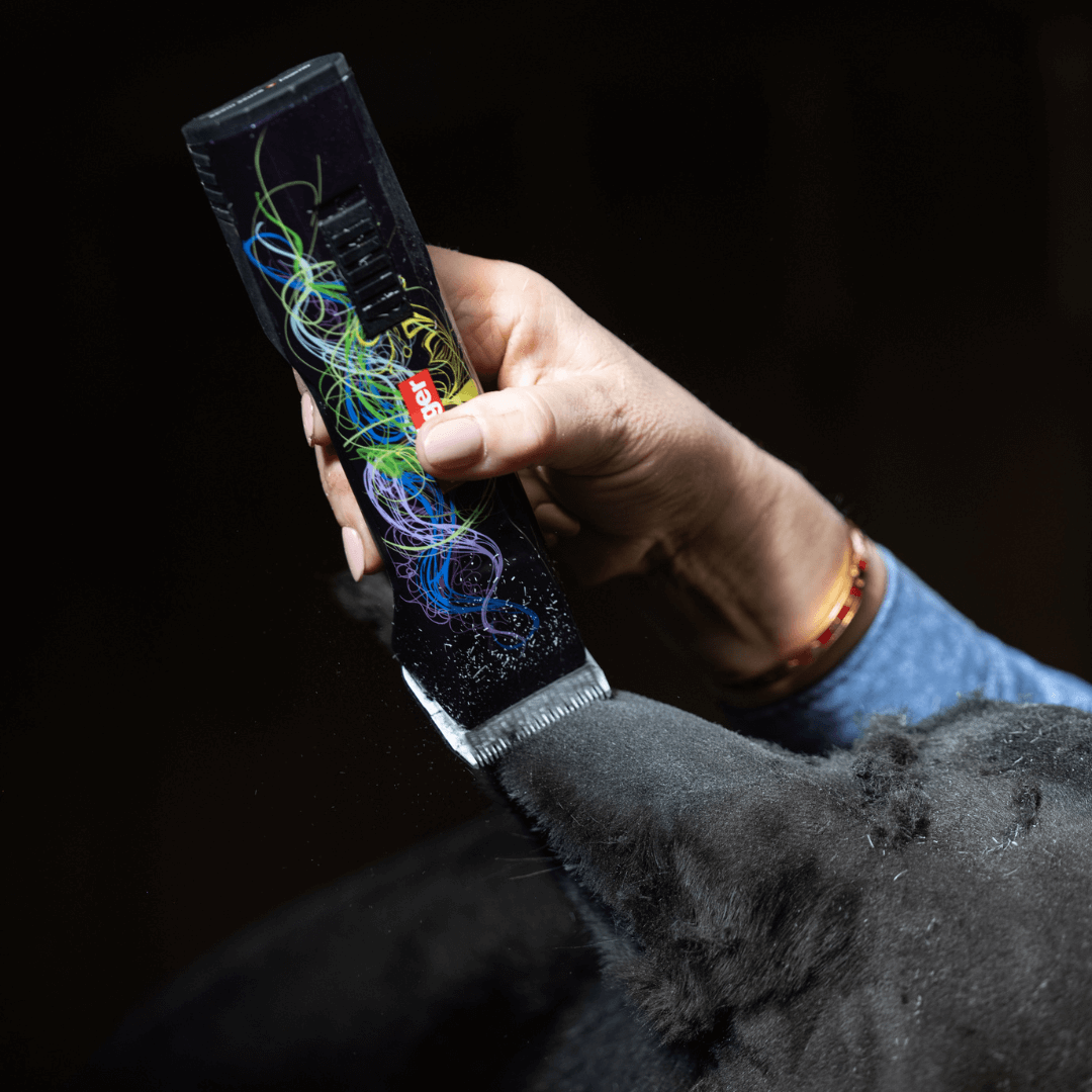 Horse Clipping Accessories | Oil, Storage, Blade Wash & More – Smart ...