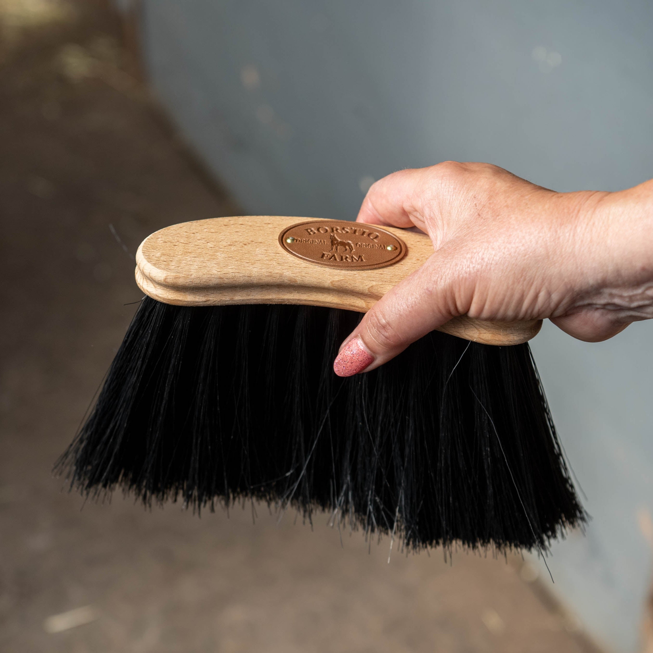 Borstiq Banana Maxi Soft Flick Brush | Horse Brush – Smart Grooming